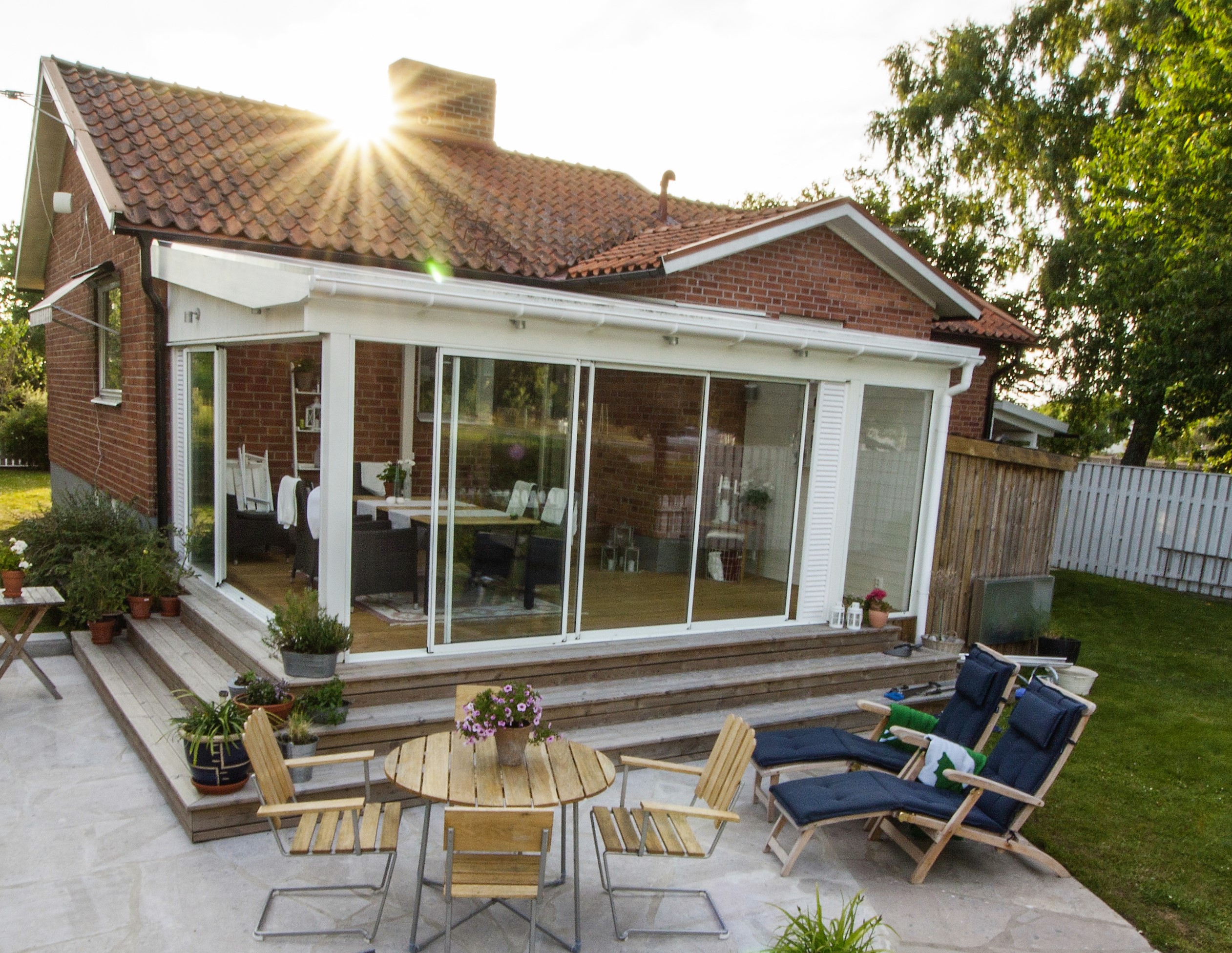 Pin by Holly Brown on For the home | Porch and balcony, Outdoor decor ...